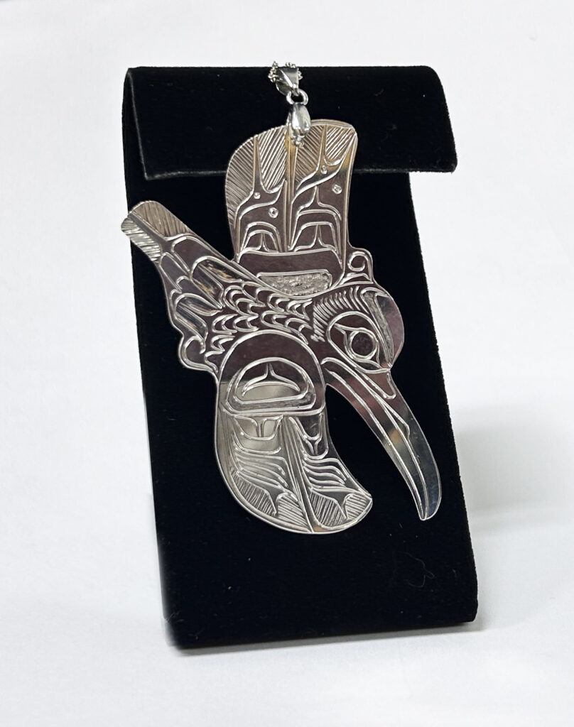 RAVEN PENDANT - Canadian Indigenous Art Inc.